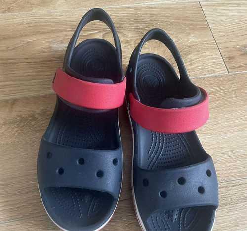 Сандалии crocs j3