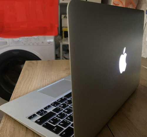 Apple Macbook Air