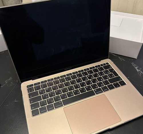 Apple macbook air 13 2018 8gb ssd 128gb