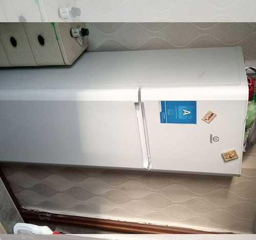 Холодильник бу Indesit tia 180