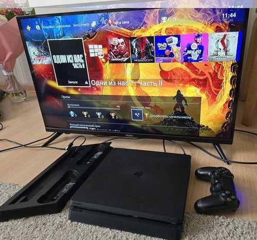 Sony playstation 4 slim