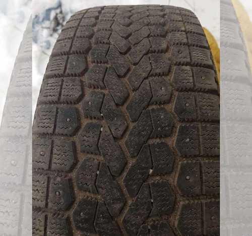 Yokohama Ice Guard Stud IG55 205/55 R16