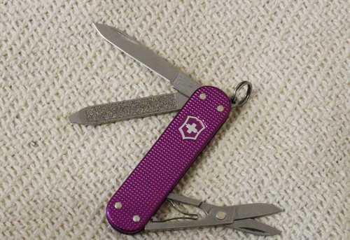 Victorinox Classic Alox LE (2016 и 2017)