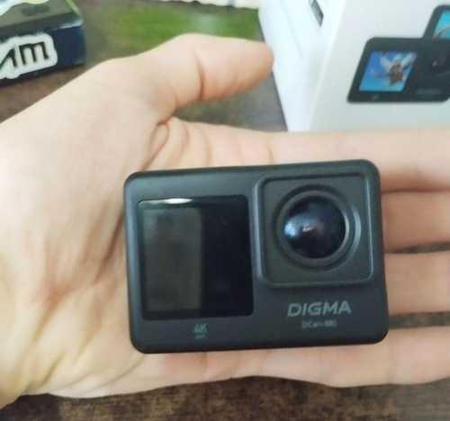 Экшн камера digma dicam 880