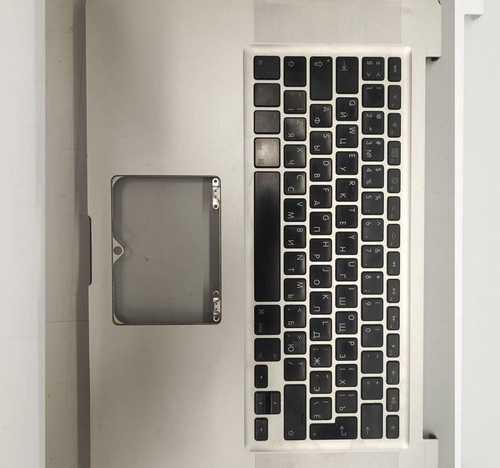 Топкейс Apple Macbook A1286 2010