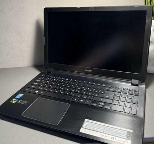 15.6" Acer Aspire V5-573G