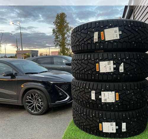 Pirelli Winter Ice Zero 215/55 R17