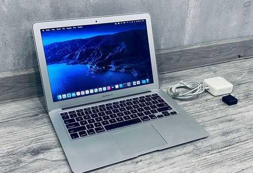 Apple MacBook Air 13 (i5,озу 8Gb,128 Gb SSD)