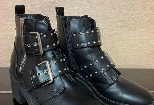 Ботинки женские stradivarius