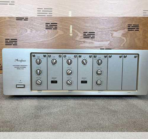 Accuphase F-25,активный кроссовер,3(трех полосный)