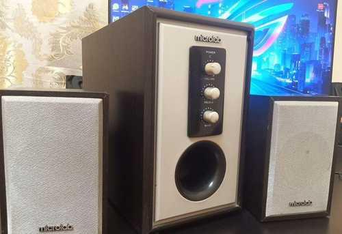 Сабвуфер и колонки microlab m-520