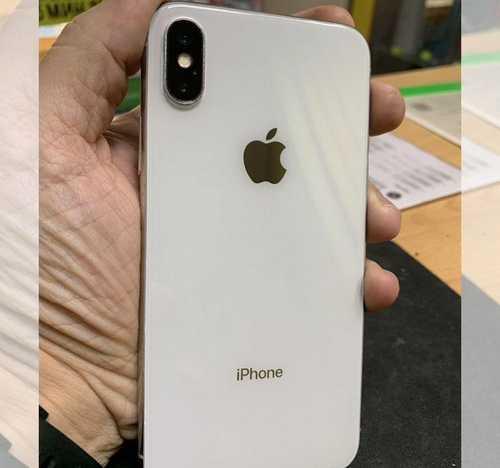 iPhone X, 64 ГБ