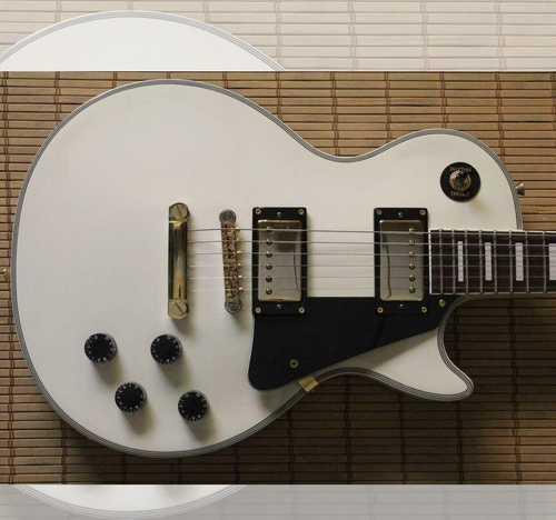 Photogenic LP-300C Les Paul Custom