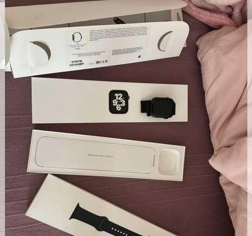 Часы apple watch se 44 mm