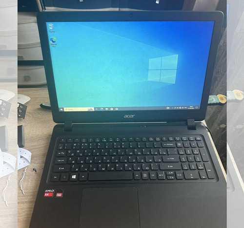 Acer ES1-523, AMD A4 7210/4gb ощу /500gb hdd/R3