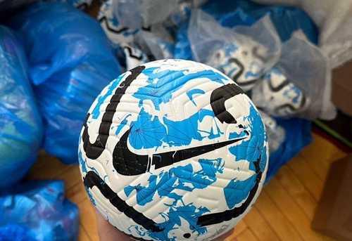 Профессиональный футбольный мяч Nike 4
