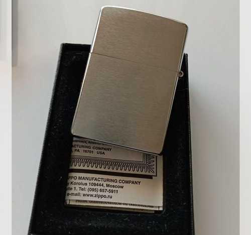 Зажигалка бензиновая zippo