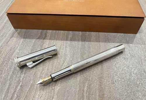 Graf von Faber-Castell Silver Перьевая ручка