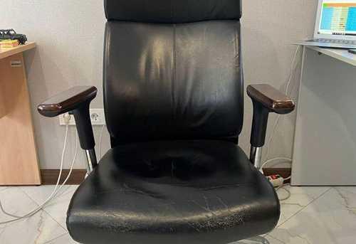 Кресло руководителя CH-414 кожа 12723-чрх