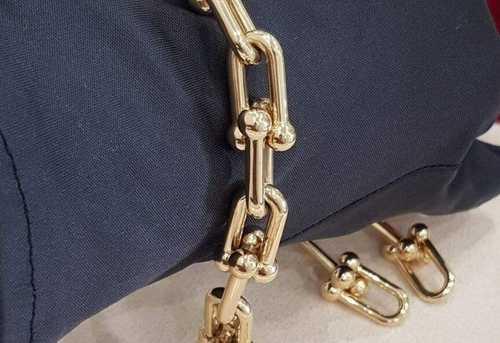 Золотые серьги и браслет Tiffany HardWear