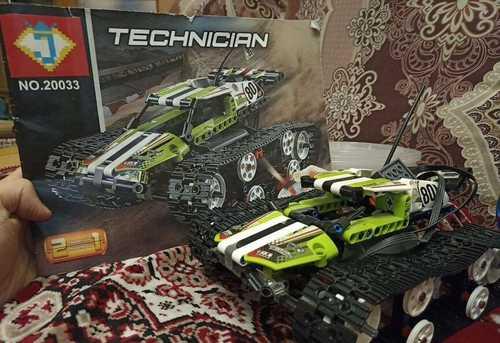 Lego Technic итальяский вездеход