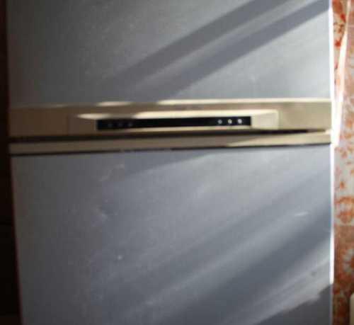 Холодильник Daewoo FR540N бу