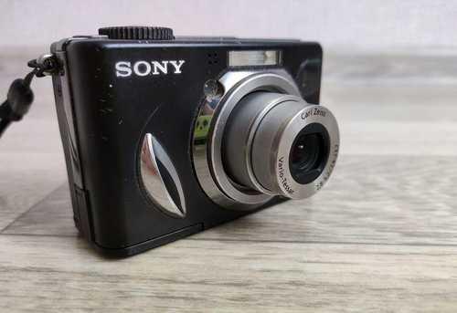 Фотоаппарат цифровой Sony DSC-W17