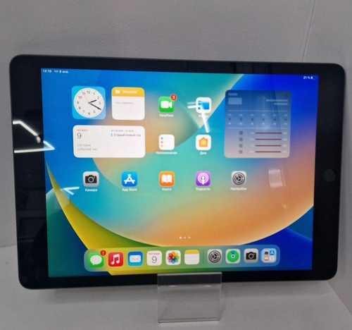 Планшет без SIM-карты Apple iPad 9 Wi-Fi 64 GB