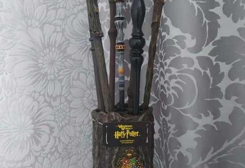 Волшебные палочки Гарри Поттера в подставке