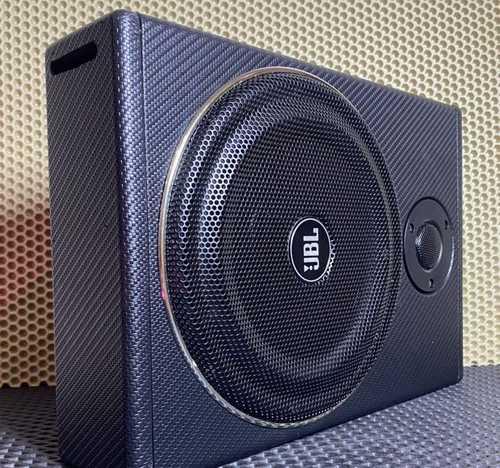Активный сабвуфер jbl под сиденье