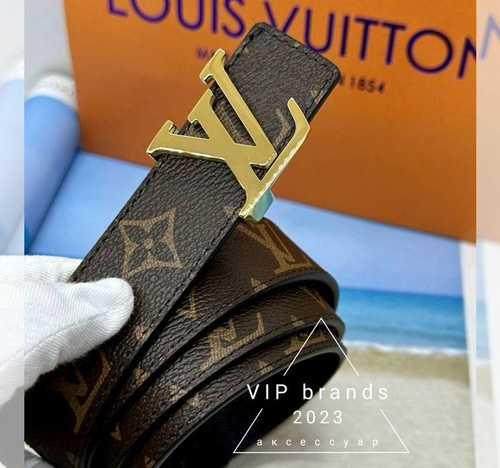 Двухсторонний ремень Louis Vuitton Initiales