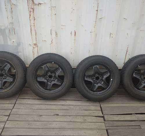 Tigar Ice 215/55 R17 100Y