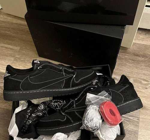 Nike air jordan 1 travis scott black phantom