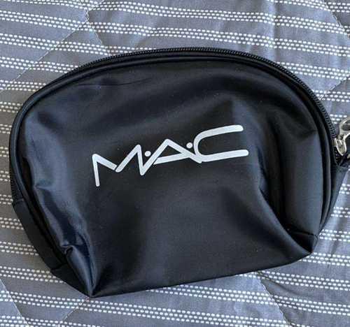 Косметичка MAC