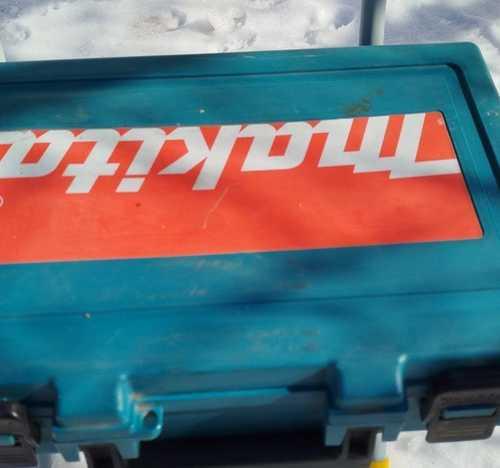 Дрель ударная Макита