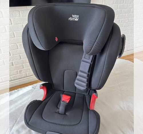 Автомобильное кресло britax romer kidfix 2 xp sict