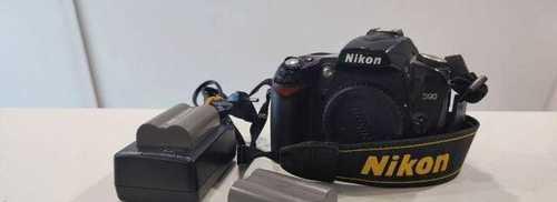 Nikon D90. 2 Аккума. Исправен