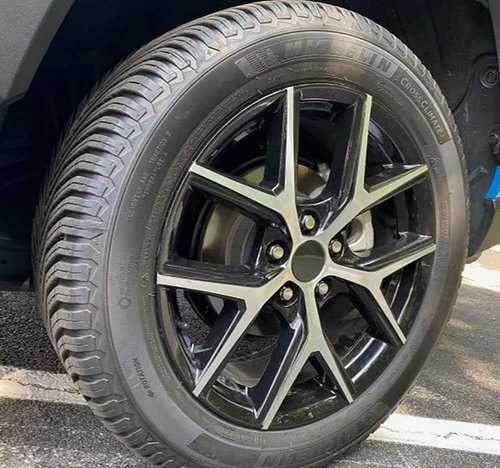 Michelin CrossClimate  215/55 R16