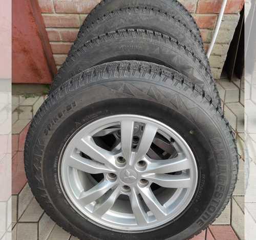 Колеса шипованные 215/70/R 16