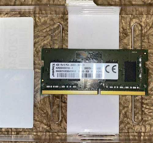 Оперативная память RAM 4 gb ACR26D4S9S1KA-4