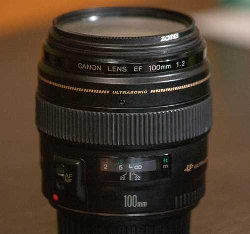 Объектив Canon EF 100mm f 2