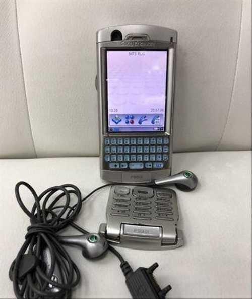 Sony Ericsson P990i