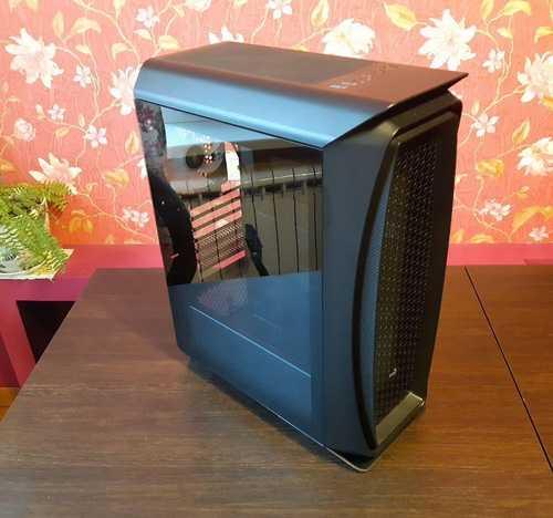 Игровой корпус AeroCool One Frost