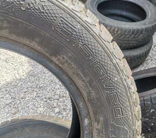 Gislaved Nord Frost 5 205/65 R15