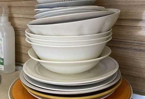 Посуда столовая разная (тарелки)