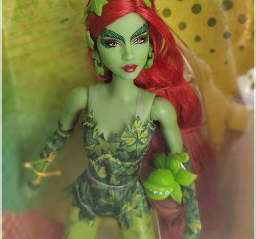 Barbie poison ivy Ядовитый плющ