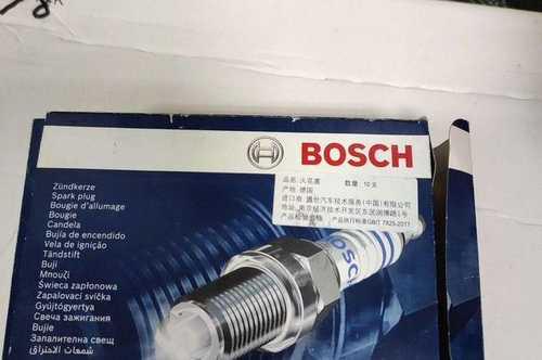 04C905606 Свеча зажигания Bosch 0241135520