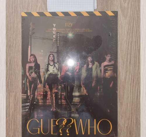 Альбом itzy guess who