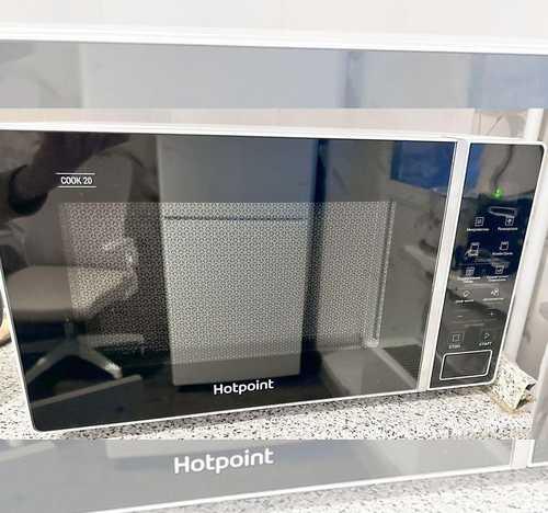 Микроволновая печь hotpoint