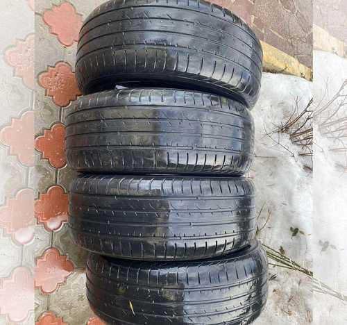 Kumho Crugen HP71 285/60 R18 30M